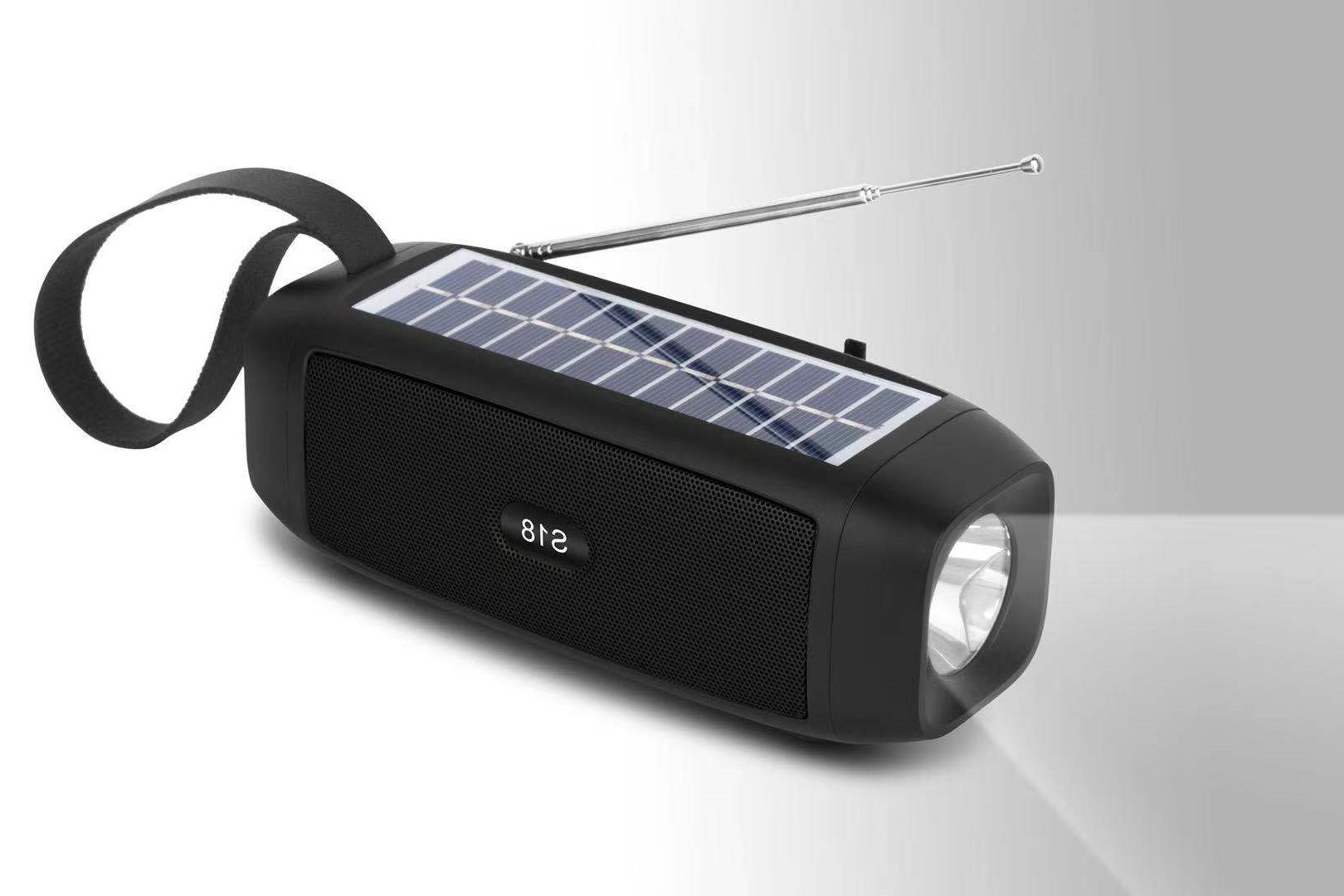 Cumpara Boxa portabila radio FM, bluetooth cu lanterna si incarcare ...