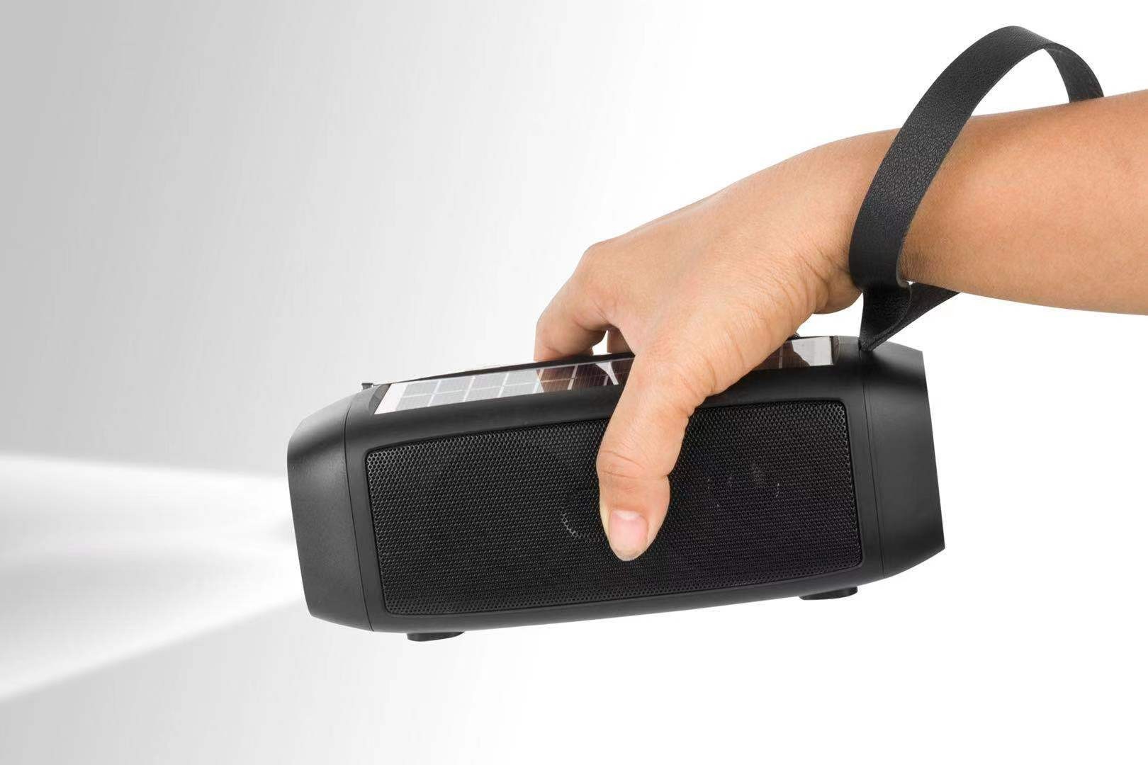 Cumpara Boxa portabila radio FM, bluetooth cu lanterna si incarcare ...